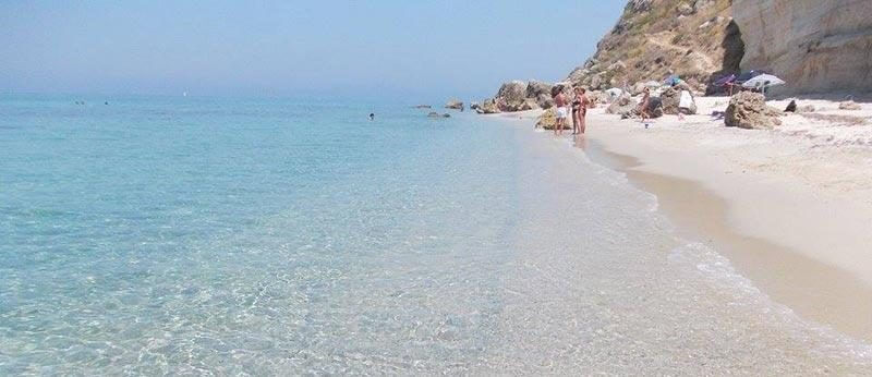 Spiaggia Santa Domenica di Ricadi, Spiaggia gay friendly a Vibo Valentia