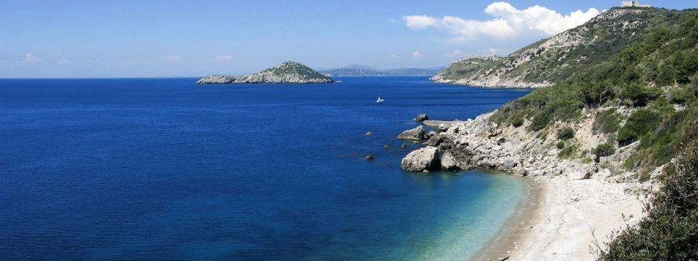 Spiaggia del Chiarone a Capalbio (Grosseto)