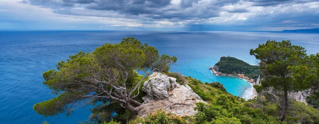 Punta Crena beach in Noli (Savona)